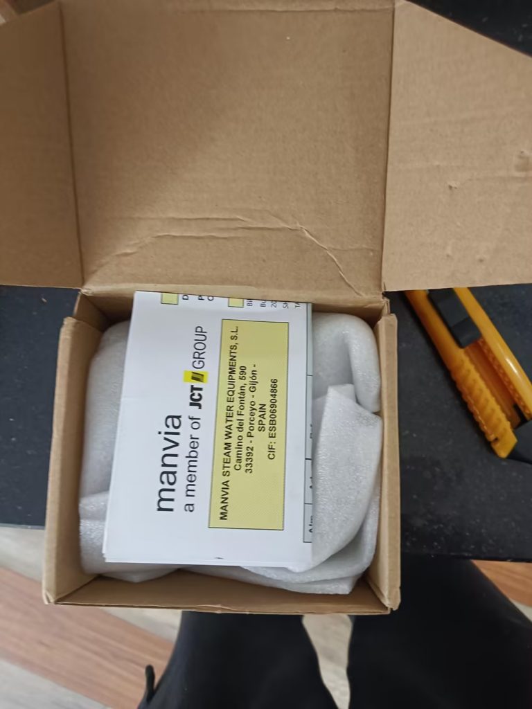 JCT Manvia TIT-4-SS316-SS316样品冷却器