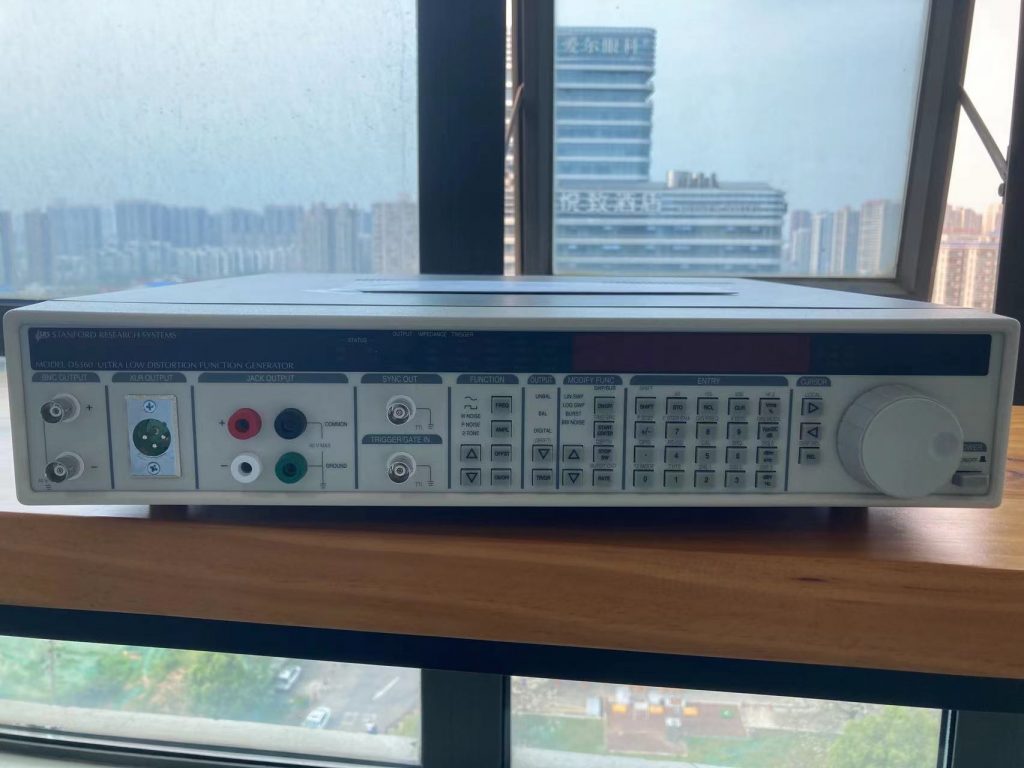美国Stanford SRS SG382 SG384 SG386射频信号发生器